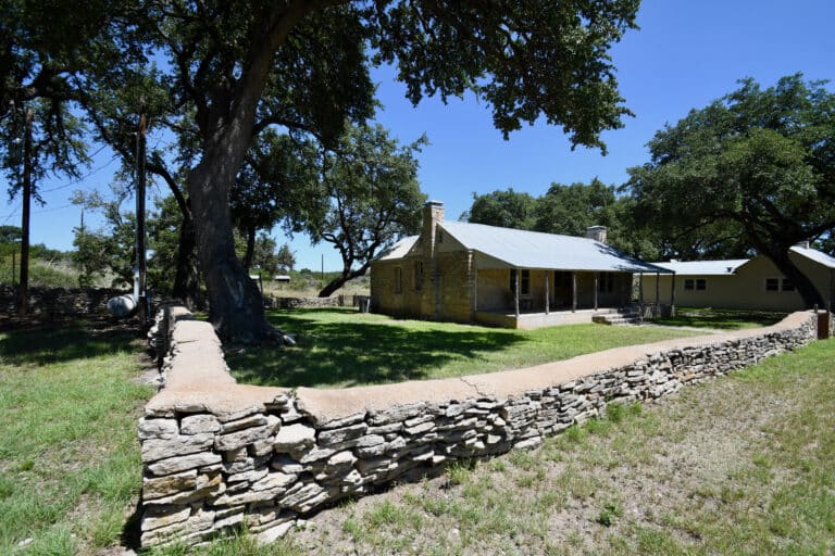 2,804 Acres James River Ranch - Dullnig Ranches