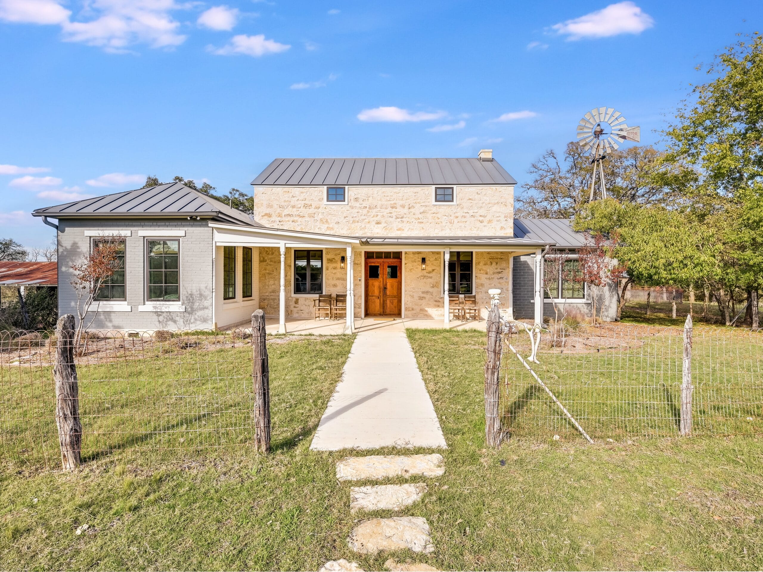 886 Acres 3 Creeks Ranch - Dullnig Ranches