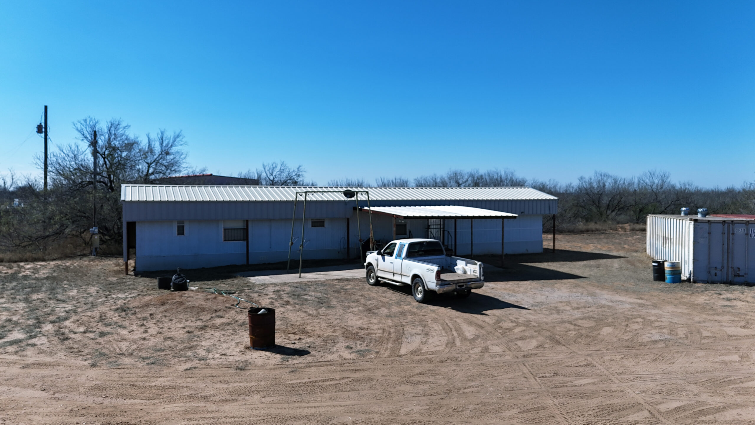 1,296 Acres Big Wells Ranch - Dullnig Ranches