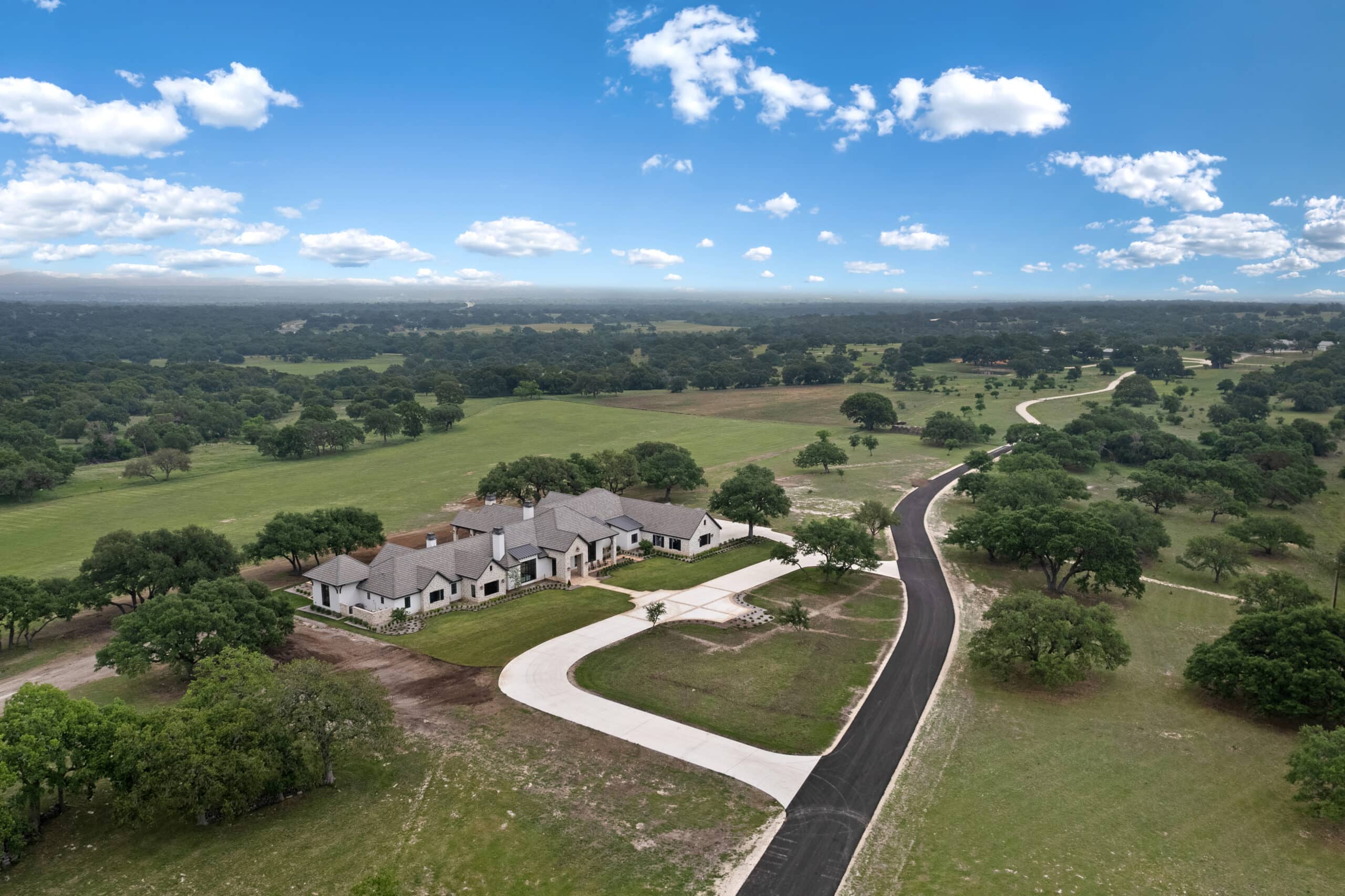 380 Acres Rolling Oaks Ranch | Hill Country Ranch for Sale | Dullnig ...